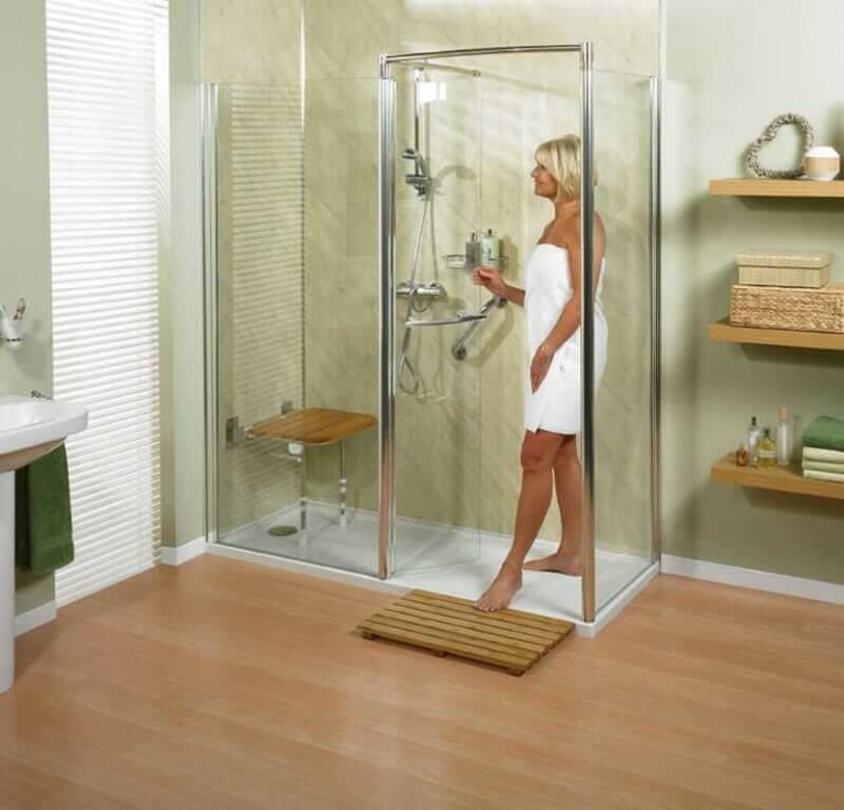 Walk-in Showers | Sit Down Shower | Bathing Solutions
