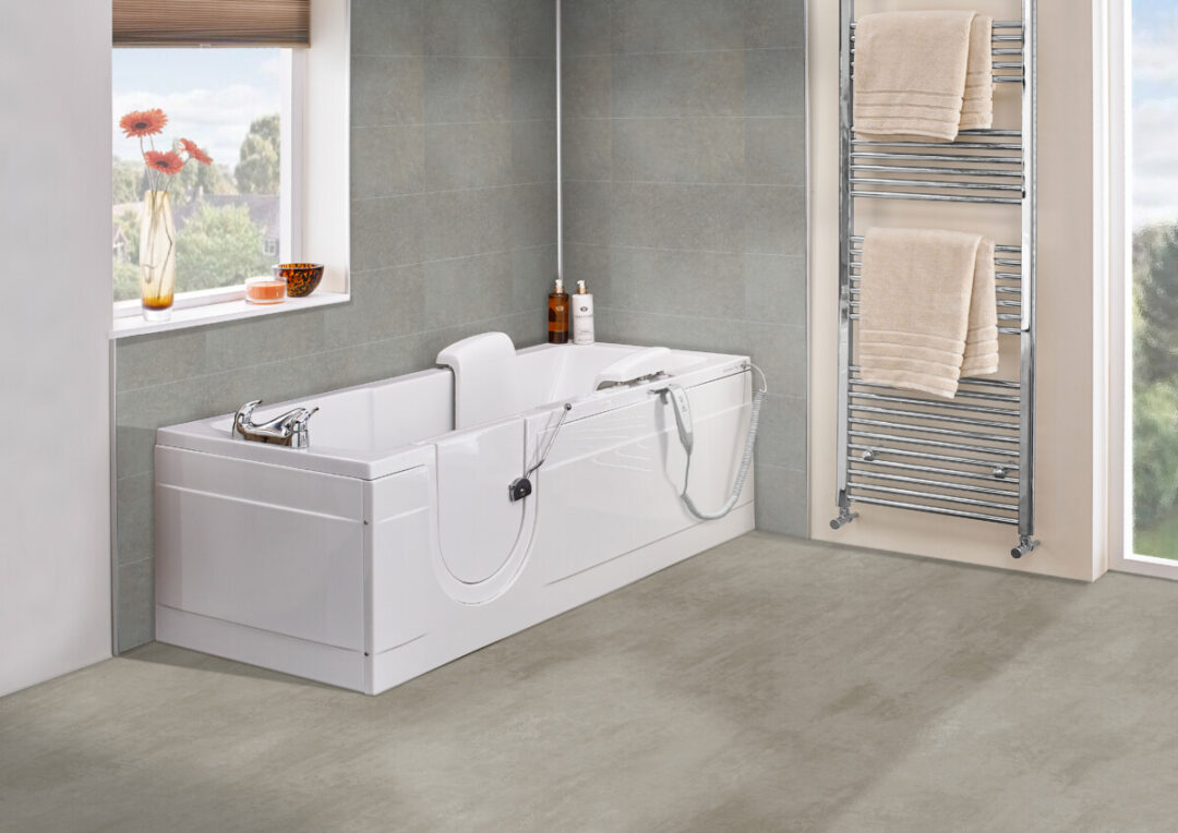 Power Seat Walk-in Bath | The Serenity